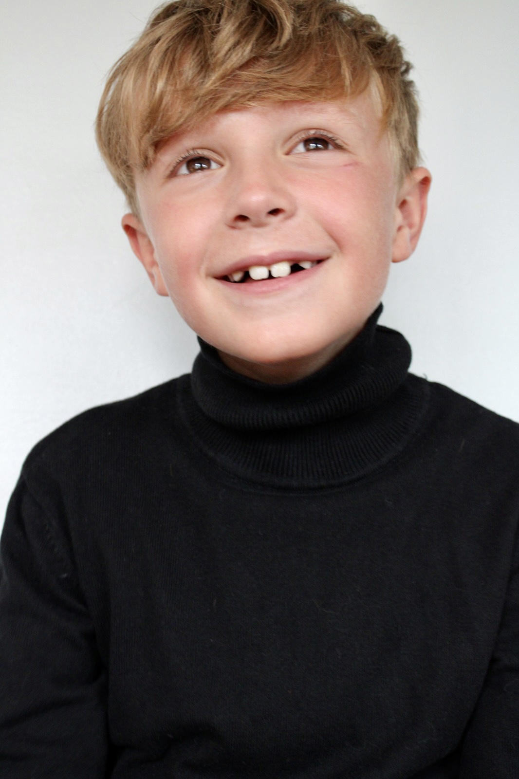 Bodhi S : DK Models & Casting